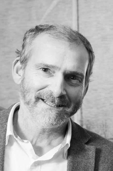 OUR MANAGEMENT TEAM – Satraka